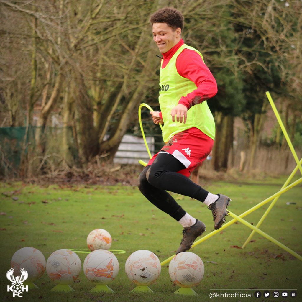 12 - Official Website of the Harriers - Kidderminster Harriers FC