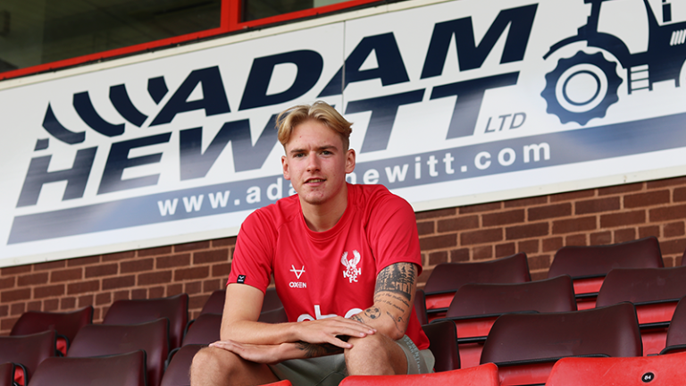 Ibbitson arrives at Aggborough - Official Website of the Harriers ...