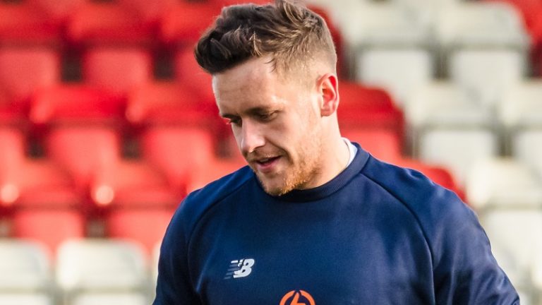 LUKE SIMPSON 1 - Official Website of the Harriers - Kidderminster ...