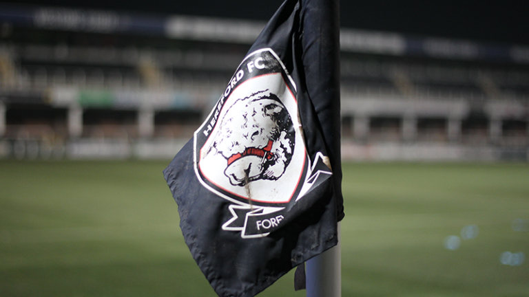 web hfd flag - Official Website of the Harriers - Kidderminster Harriers FC
